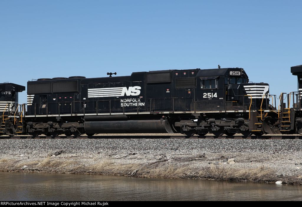 NS 2514